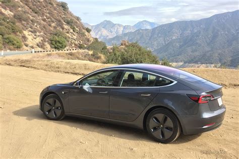 2017 Tesla Model 3 Whats It Like To Live With Edmunds