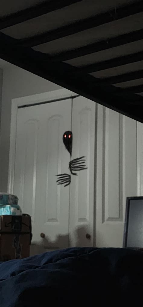 Me When My Mom Tells Me The Guests Left Rhorrorstories