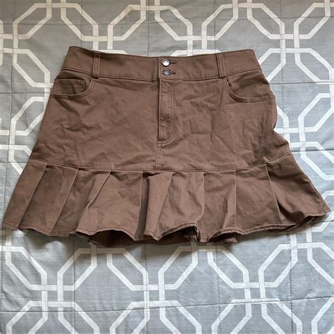 Brown High Rise Hollister Skirt Size Depop
