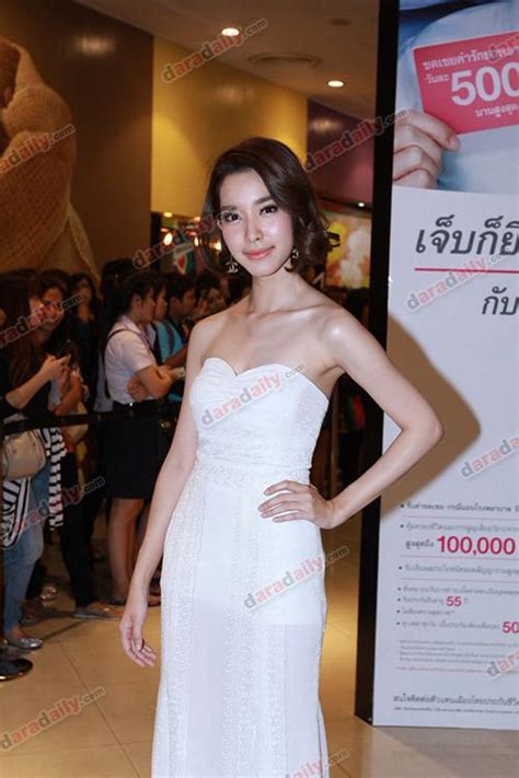 Gallery ทัพดารา คนดัง ร่วมงานรอบกาล่าละครเวที วันสละโสดกับโจทก์เก่าๆ