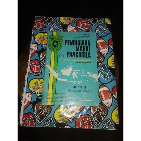 Jual Buku Pendidikan Moral Pancasila Shopee Indonesia