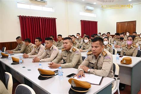 ឯកឧត្ដម នាយឧត្តមសេនីយ៍ សាស្រ្តាចារ្យ សេង ផល្លី