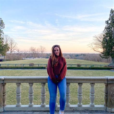 Riley Mccarthy — Youpic