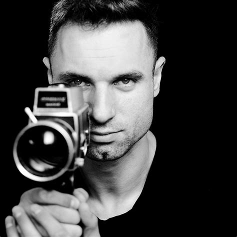 Exclusive Interview With German Sculptor And Videographer Freaky Deek