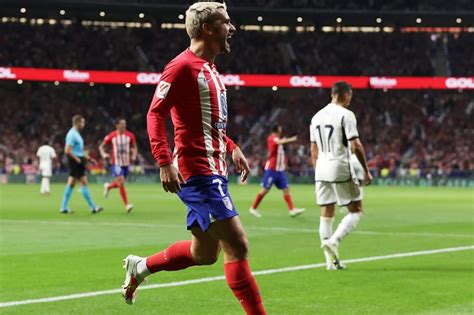 Ligue Des Champions Latlético Sort Linter Aux Tirs Aux But