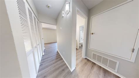 Manhattan Floorplan Matterport 3D Showcase