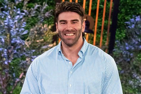 Love Is Blind S Trevor Breaks His Silence On Secret Girlfriend Rumors