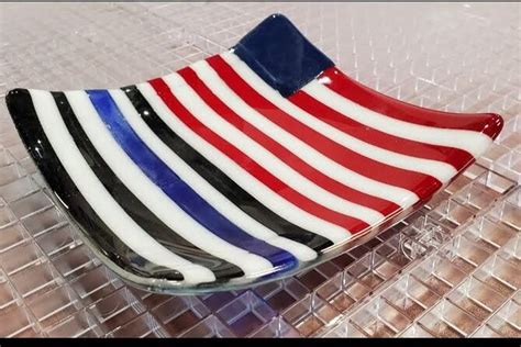 Break It And Make It A Glass Fusing Session In Everett 2025 Seattle Book Now