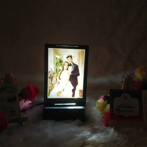 Customized Wooden Rotating Photo Lamp Fairycustomized
