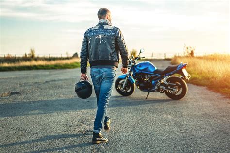 Mécanique de bord pour motards les outils indispensables à avoir sous