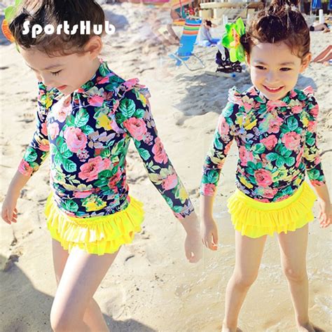SPORTSHUB lindo niñas traje de baño protector solar de manga larga falda floral estilo traje de