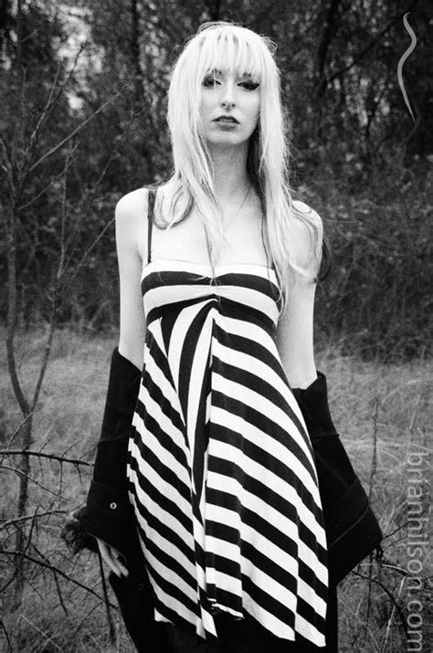 Amanda Kee A Model From United States Model Management