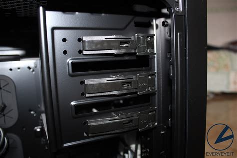 Recensione Corsair Obsidian 750d Airflow Edition