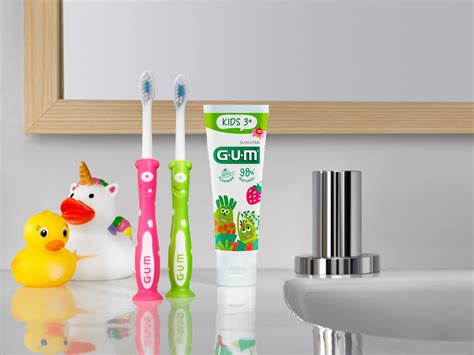 Should You Floss Before Or After Brushing Ultimate Guide