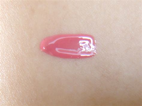 Thepurplespirit Nyx Round Lipgloss In Pinky Natural Swatches And Review