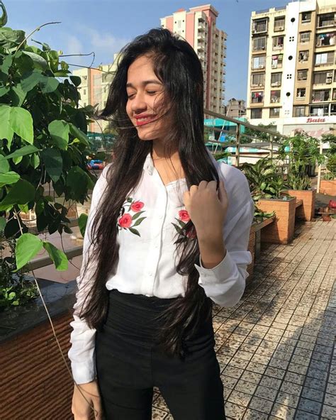 Пин от пользователя Pakeeza Kh на доске Jannat Zubair