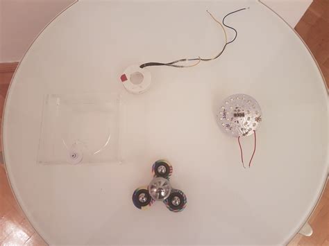 Gallery Fidget Spinner Electric Generator Reaching 100 V Hackaday Io