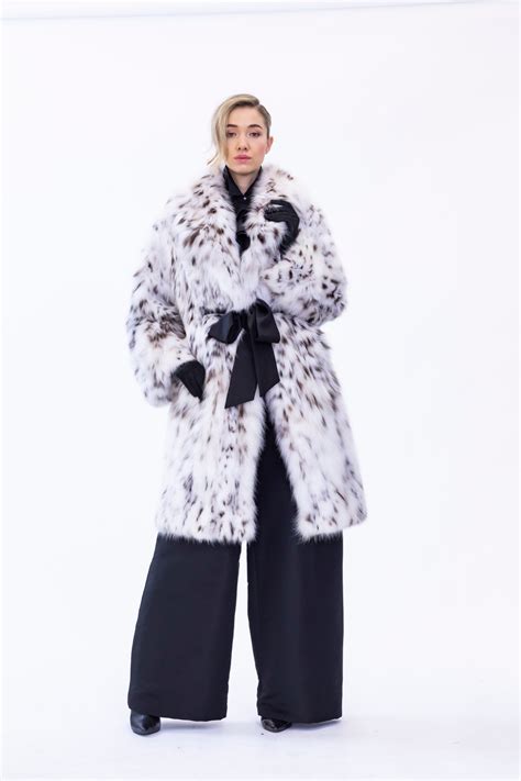 Dennis Basso Fall 2024 Ready To Wear Collection Photos