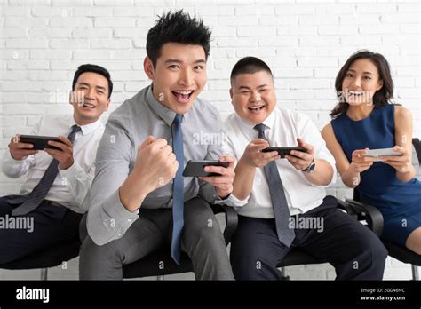 Business People Using Smartphone Stock Photo Alamy
