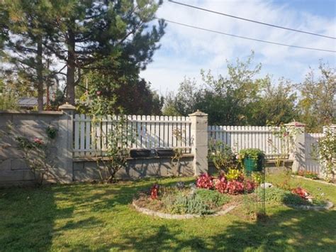 Kuca Na Avali Tresnja 55 Perić Nekretnine