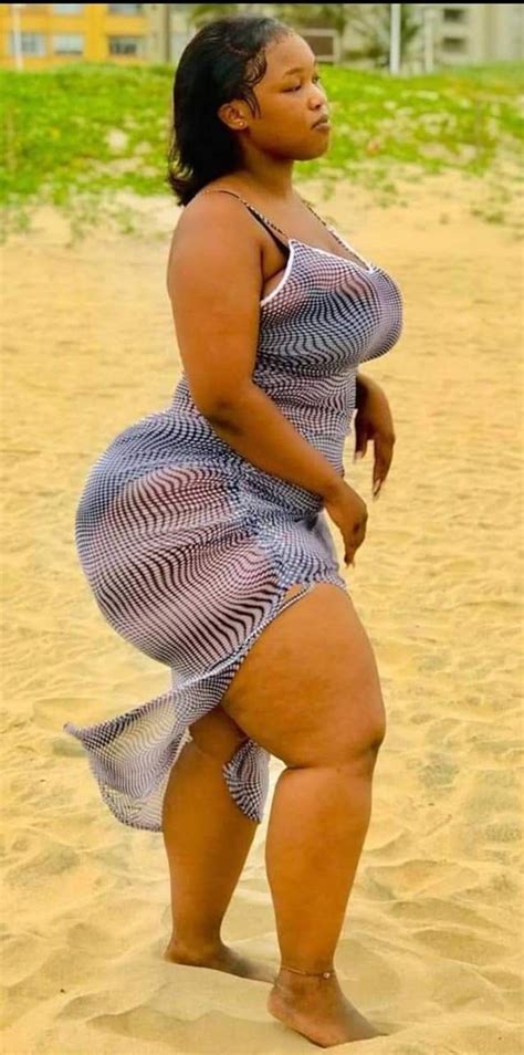 Pin By Fremwa On Curves Big Women Fashion Curvy Women Fashion Black