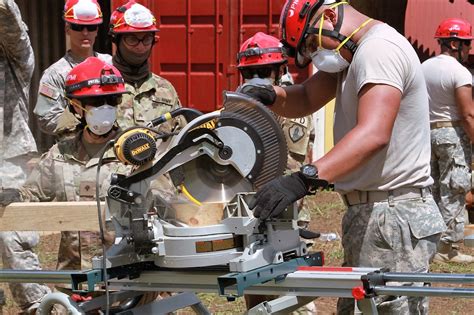 1st Mission Support Command Soldiers Search For Excellence U S Army Reserve News Display
