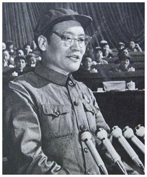 1988年纪登奎逝世后，官方给出他的生平简介，家属只提了一条意见毛主席工作领导职务