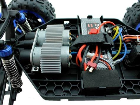 Радиоуправляемая машина монстр Remo Hobby Dinosaurs Master TWINS MOTOR ...