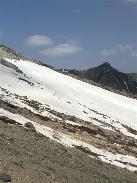 那須岳・茶臼岳 ～日本100名山残雪期トレラン壺脚トレーニング～ Nemo123daさんの茶臼岳（那須岳）・三本槍岳・赤面山の活動データ