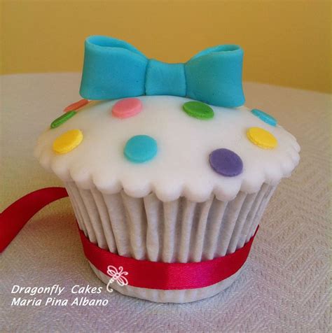 Polka Dot Cupcakes Cupcake Cakes Crazy Cakes Fun Cupcake Recipes