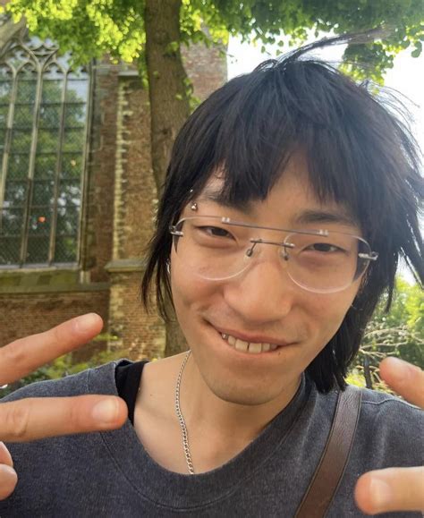 Does Anyone Know Where I Could Get These Glasses Rglasses
