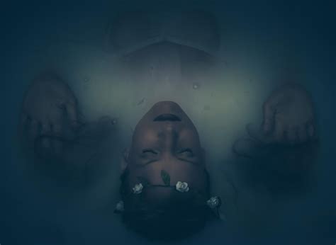 Premium Photo High Angle View Of Woman Wearing Tiara Taking Milkbath