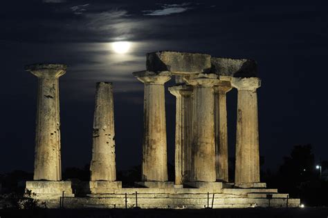 How The Ancient Greeks Viewed Pederasty And Homosexuality