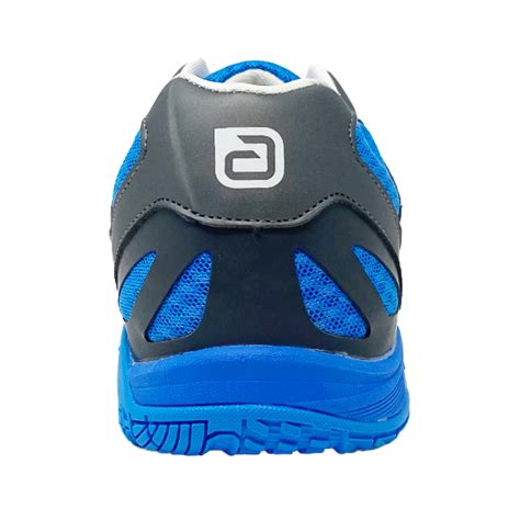 Cross Step 2 Chaussures Spin One
