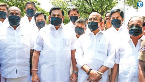 சட்டப்பேரவைக்கு கருப்பு மாஸ்க்கில் வந்த அதிமுக எம்எல்ஏக்கள்