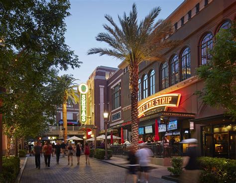 Off The Strip At The Linq Promenade Photos Reviews And Information