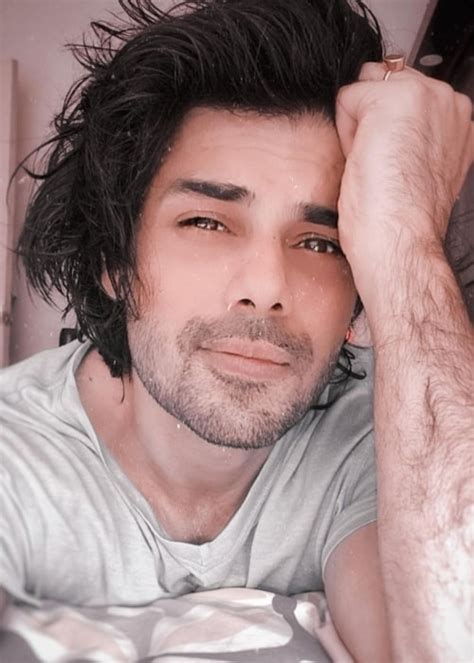 Siddharth Shivpuri Height Weight Age Girlfriend Facts Biography