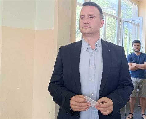 Жечо Станков ГЕРБ СДС Гласувах за да е Бургас отново приоритетен регион на правителството