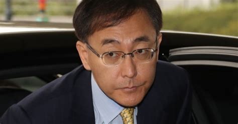 출근하는 김수남 총장