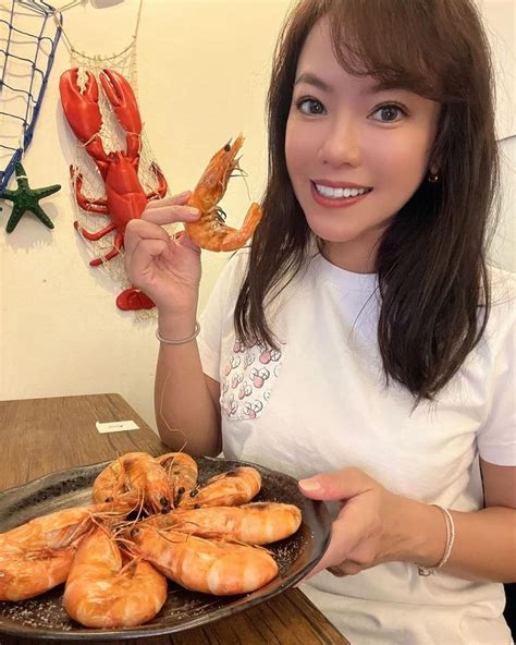 【沒事去啃】美濃異國風餐廳，精緻炭烤美食，現點現做。夜晚唯一的宵夜好去處，生啤酒優惠中！ 現在夯什麼