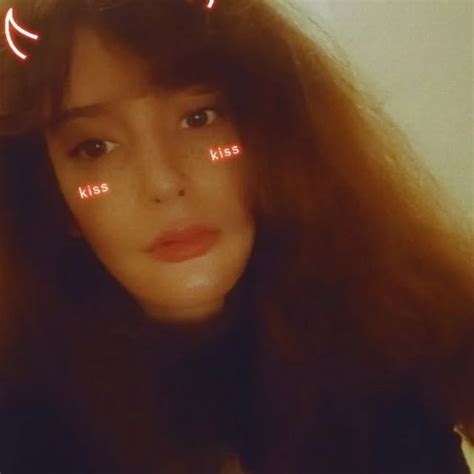 ‎نیلوفر‌‌ Niloofar‎ Niloofar 88 • Threads Say More