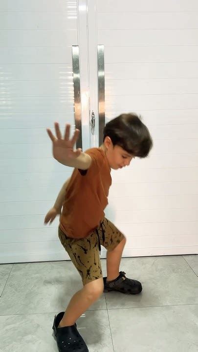 Encontre O Erro🤣 Shorts Youtube