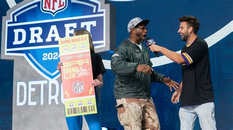 2025 Nfl Mock Draft With Trades Madonna V Cotton