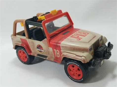 Jurassic World Jeep Wrangler Jp18 Park Legacy Collection Mattel 2018