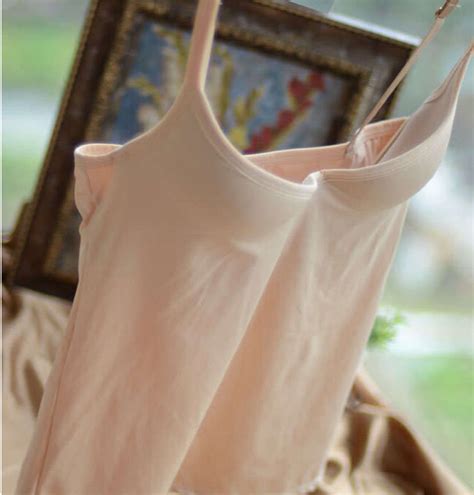 Эрчүүд хүүхнүүд гэр бүлийн хосуудын тоглоом