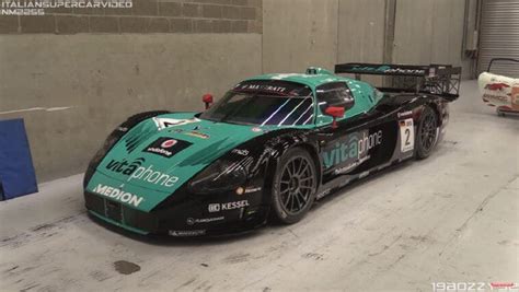 Maserati Mc12 Gt1 Mostra Tutta La Sua Potenza Sul Circuito Di Spa