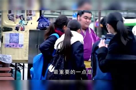 为什么日本美女都争着嫁给相扑手除了有钱还有一个重要原因 美女 日本 原因