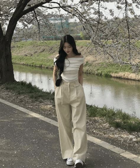 와이드팬츠면팬츠코튼팬츠베이지팬츠롱팬츠데일리룩 로빈 포켓 베이지 롱 와이드팬츠 에이블리