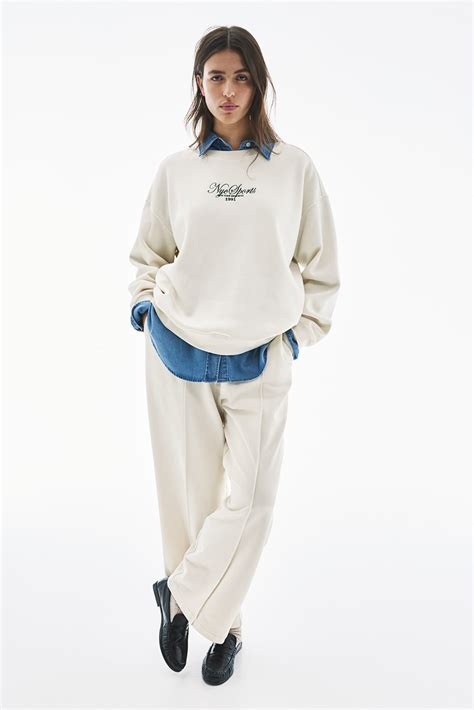 Sweatshirt With Text Motif Creamnyc Sports Ladies Handm Us