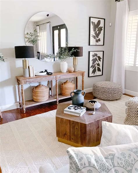 28 Stunning Console Table Lamp Ideas To Transform Your Hallway